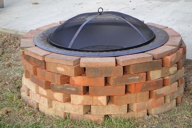 10 Ways to Repurpose Old Bricks - My List of Lists