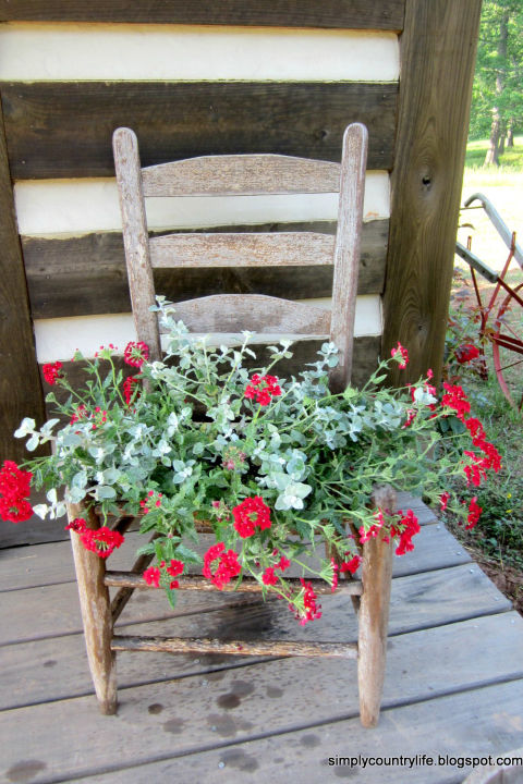 10 Inventive Ways to Repurpose Broken Chairs - My List of Lists